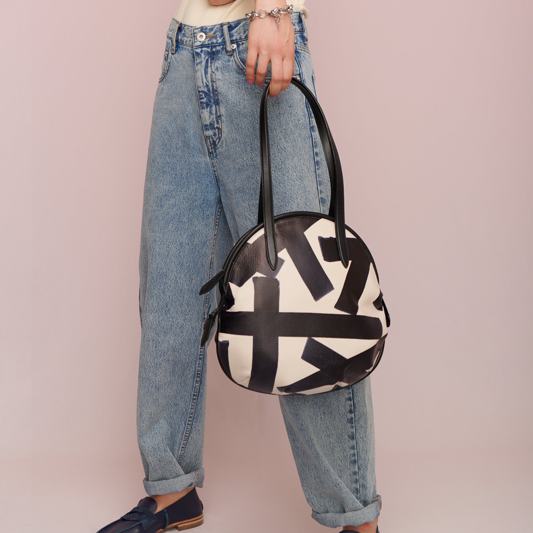 ＜estine＞ Esquisse系列 手繪托特包/黑色 | テーーマ teema